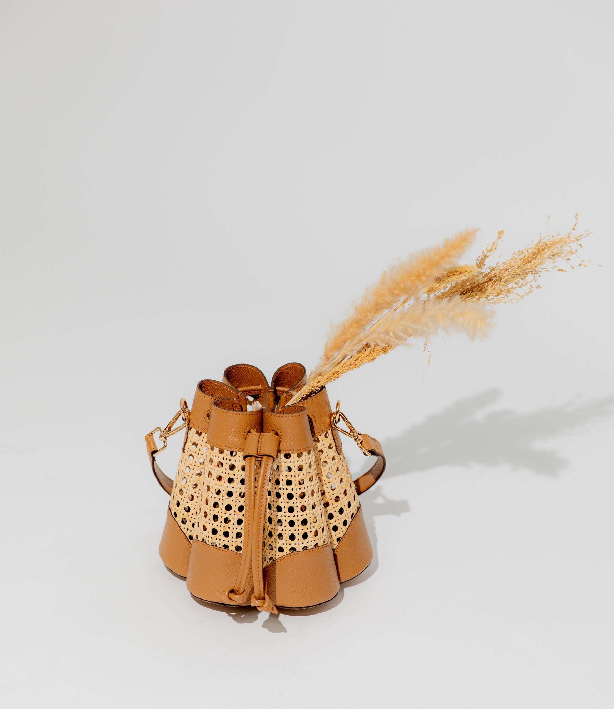 Solihiya Flower Bucket Bag | Orias Essentials – ORIAS Essentials